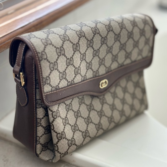 Gucci | Bags | Gucci Crossbody | Poshmark